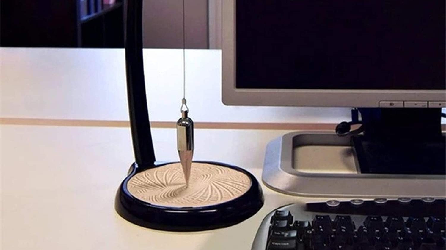 Tabletop Sand Pendulum